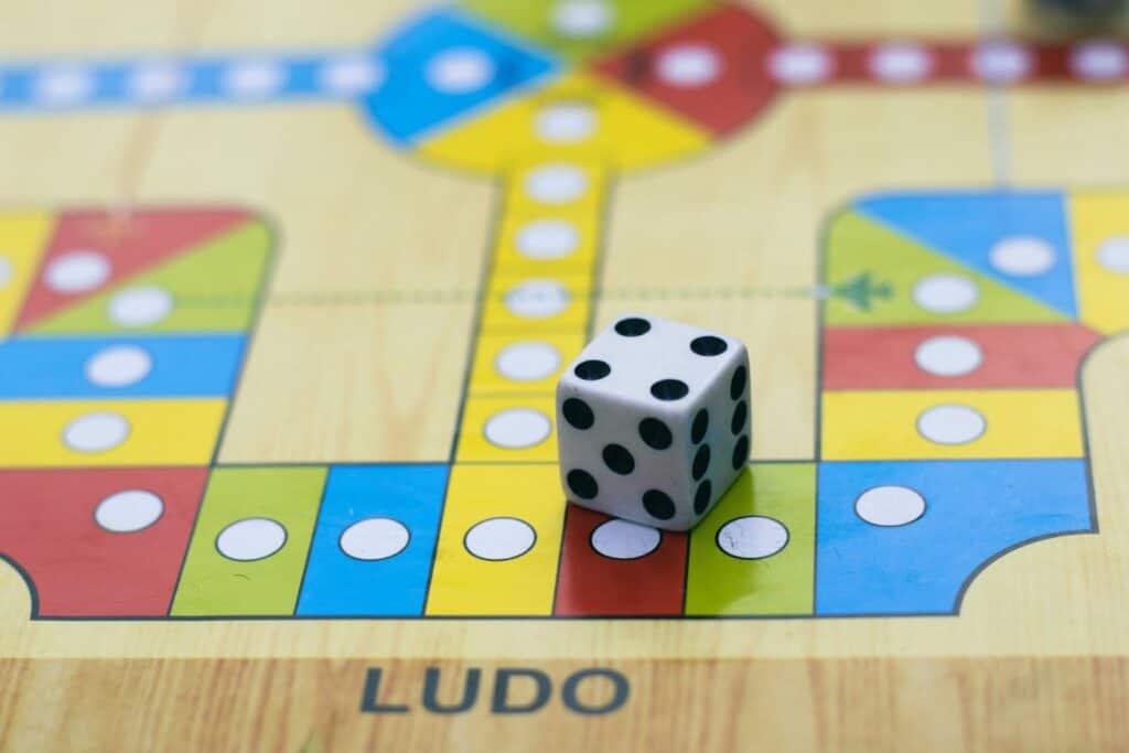 Jogos para a família: dicas divertidas para brincar junto
